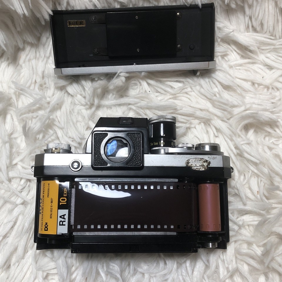 Nikon F Eye Level 35mm SLR Film Camera Body Only Nikon F BC-7 Flash ...