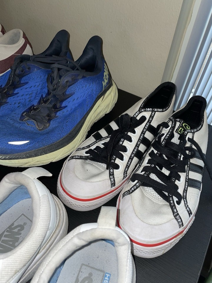 Lot 9 Pairs Of Athletic Shoes Bulk Wholesale Reseller Hoka Nike Vans ...