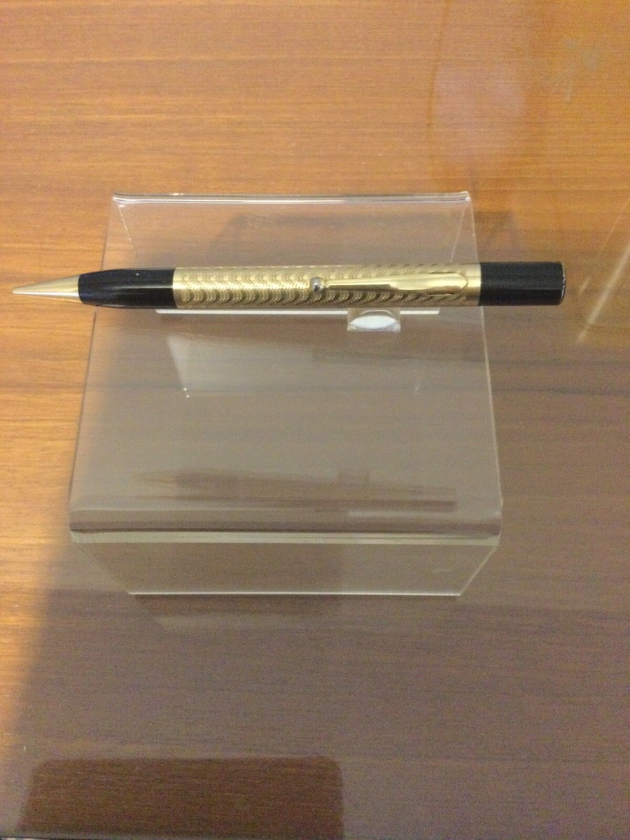 Pencil lighter store