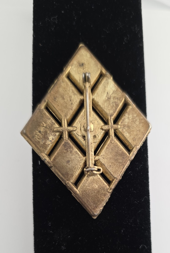 Vintage Gold Tone Diamond Shaped Brooch Rhinestone Center Signed A. J.C ...