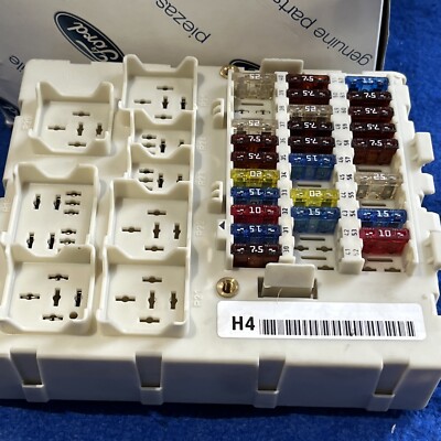 Genuine new Ford Focus Mk1 fuse panel junction box 98AG 14A073CH | eBay UK