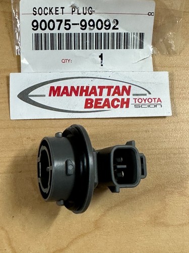 GENUINE TOYOTA TURN SIGNAL LAMP BULB SOCKET CONNECTOR 90075-99092 | eBay