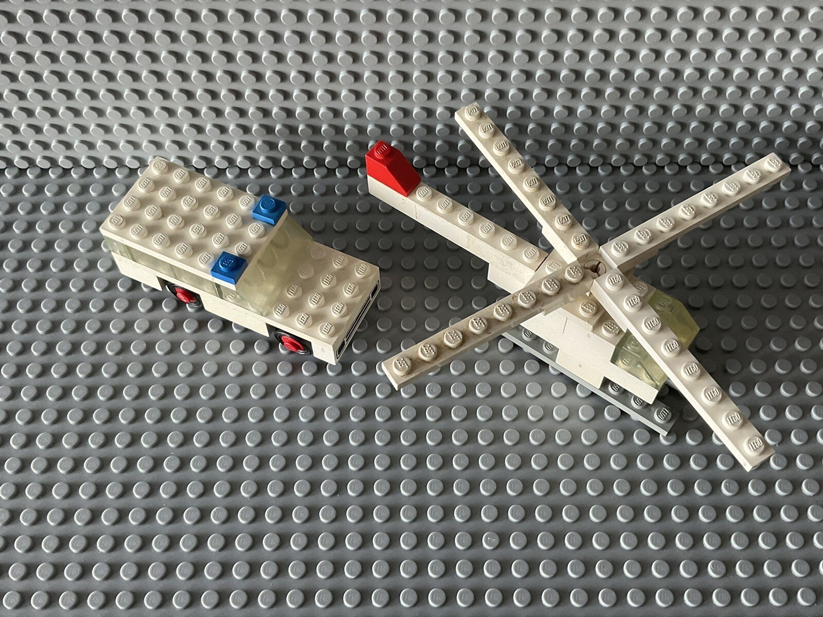 Lego 653 Arzt Hubschrauber Legoland Eisenbahn City (15) | eBay.de