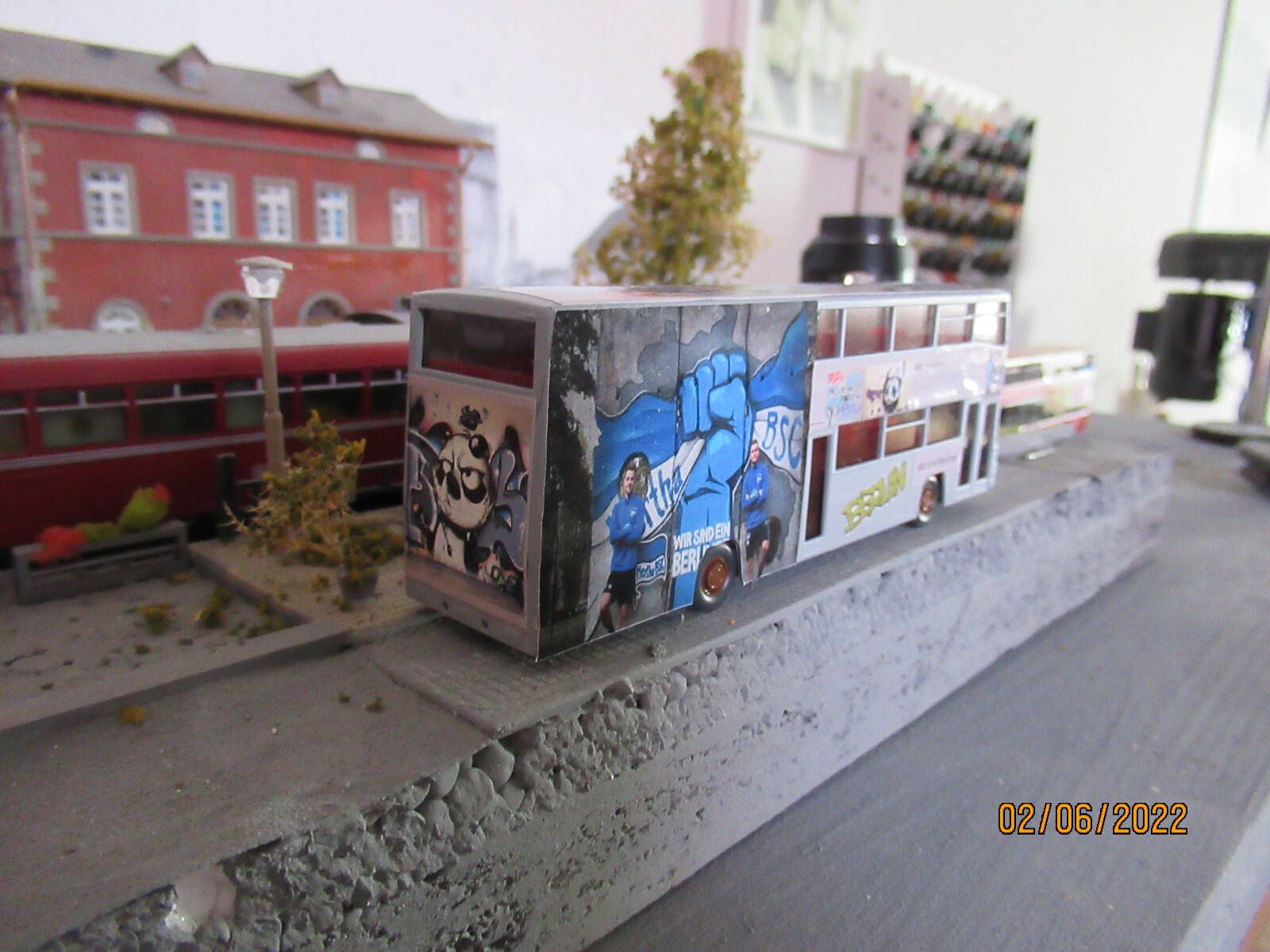 BVG BUS MAN "D89" Grafitti BUS Hertha BSC" M 1:87 | eBay.de