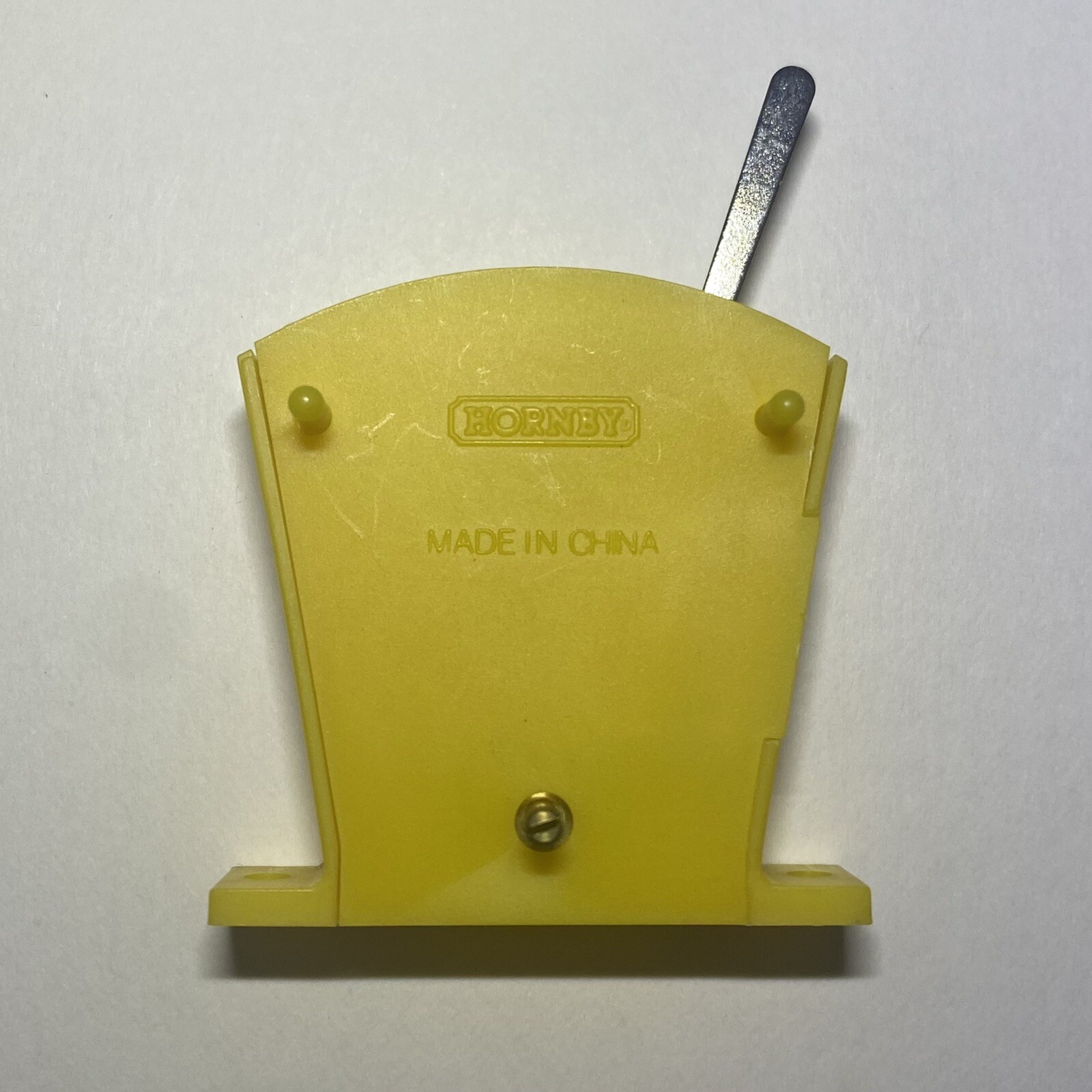 HORNBY / TRIANG Point Motor Lever Switch YELLOW R046 Two Way ON - ON 12 ...