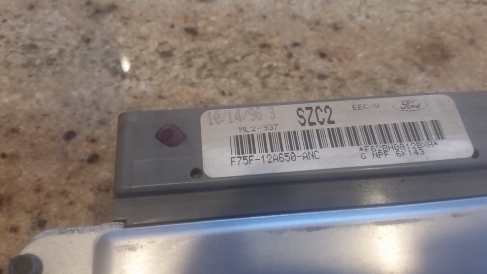 1997 Ford F150 4.6L Automatic ECU EEC F75F-12A650-ANC | 75 A | Front