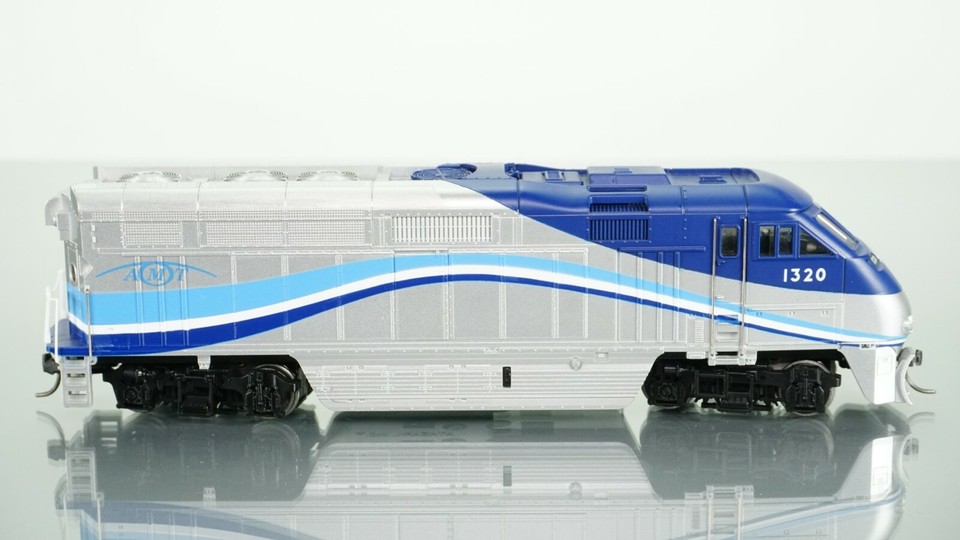Athearn RTR F59PHI AMT HO scale | eBay