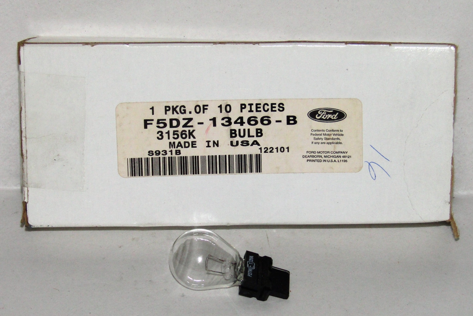 NEW FORD MOTOR COMPANY SERVICE PARTS BULB OEM PART NO. F5DZ-13466-B | eBay