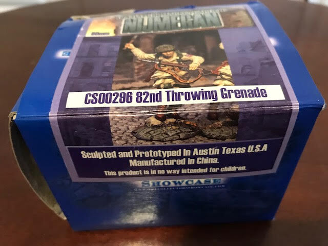 Collectors Showcase CS00296 WW2 82nd Airborne Throwing Grenade Nijmagen ...