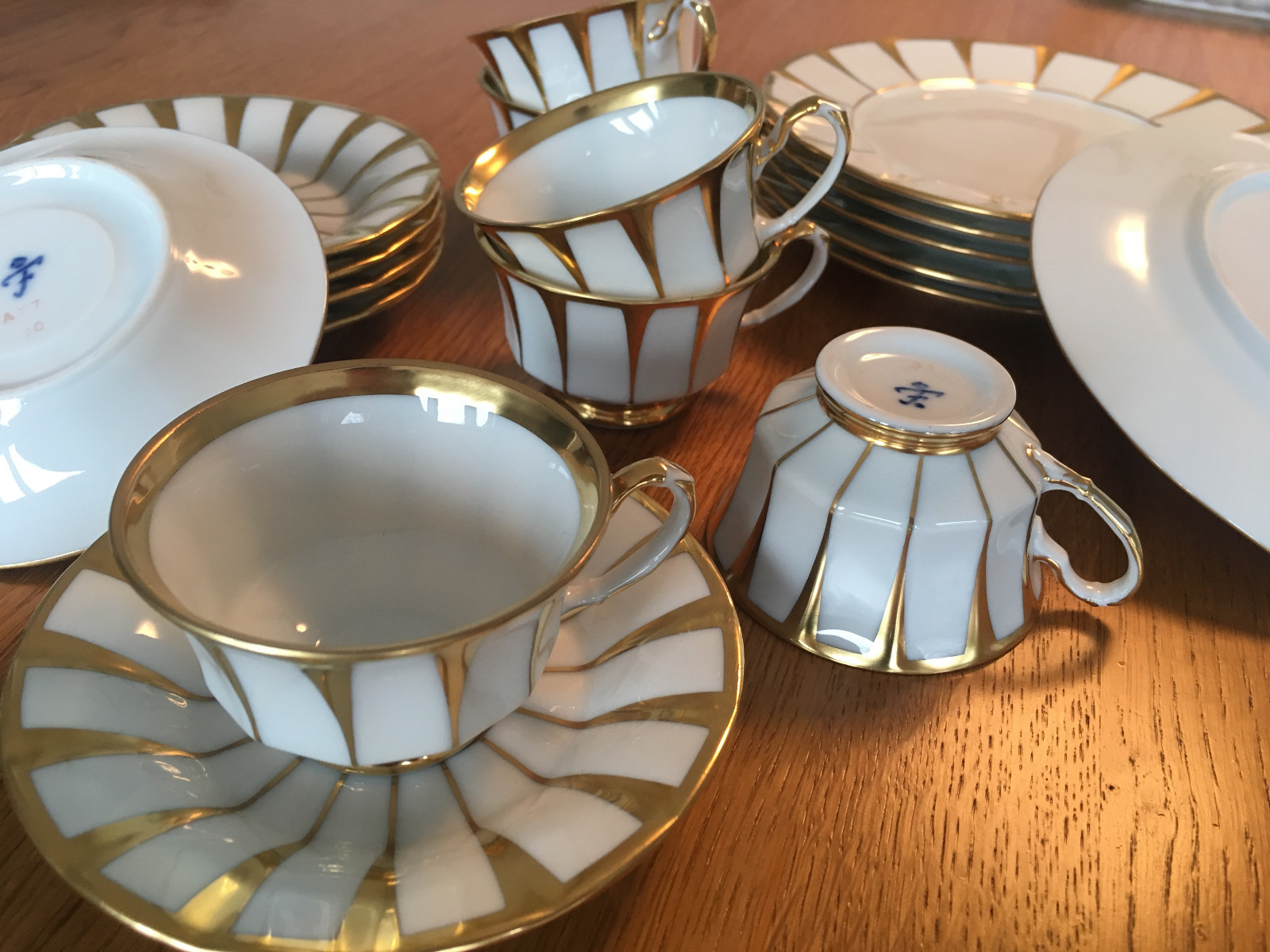 Fürstenberg Grecque Athena - 6-teiliges Espresso-Gedeck: (Unter-)Tasse ...