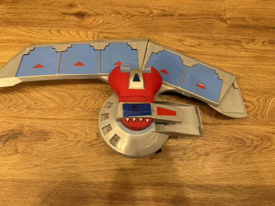 Yu-Gi-Oh! Original Duel Disk - BATTLE CITY (2002) *USED* Vintage FREE ...