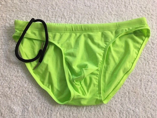 Brave Person men's swim briefs, various colours, sizes L & XL (details ...