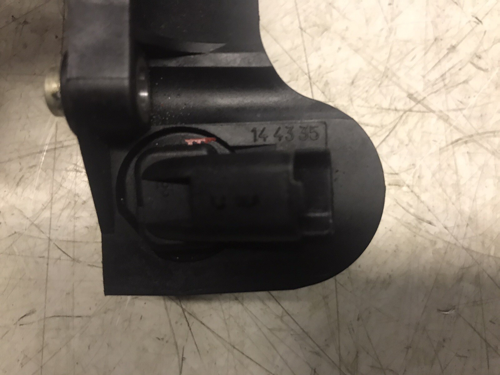 Crankshaft Sensor Genuine Peugeot 1007 106 206 207 306 307 1920AW ...