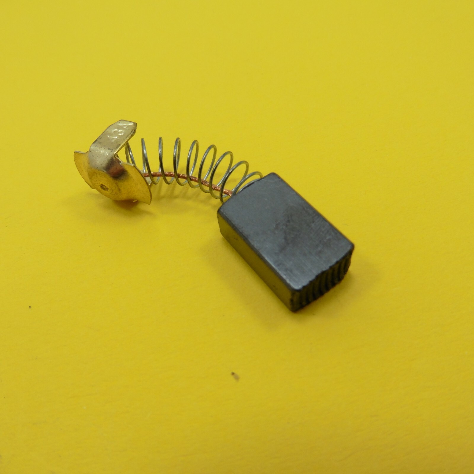 Set of 2 Carbon Brushes Electric Motor Repair Tool | eBay UK