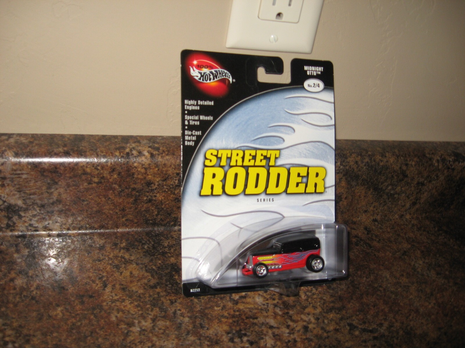 Hot Wheels 100% Midnight Otto Red Street Rodder Series | eBay