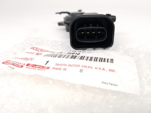 New Genuine OEM Toyota 69120-0C010 Lock Actuator Driver's Front 2000 ...