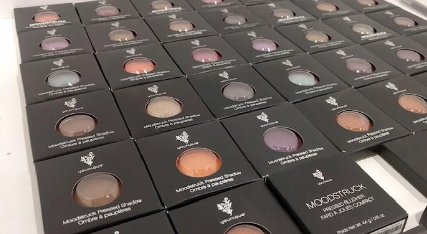 Younique Moodstruck Pressed Eye Shadow Gullible Earthly Choose Shade ...