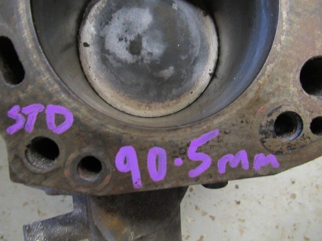 FORD PINTO 2.0 ltr standard bore 90.5mm bottom end inc crank/rods etc ...