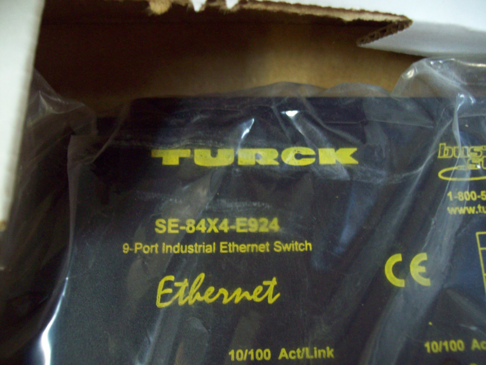 TURCK SE-84X4-E924 9 PORT ETHERNET SWITCH - NEW - FREE SHIPPING!!! | eBay