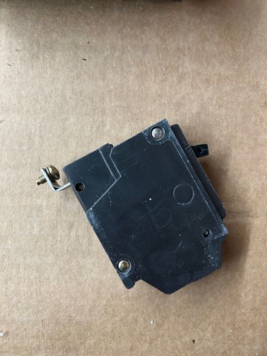 GE THQB1115 CIRCUIT BREAKER 15 AMP 120/240 VAC 1 POLE BOLT ON New Style ...