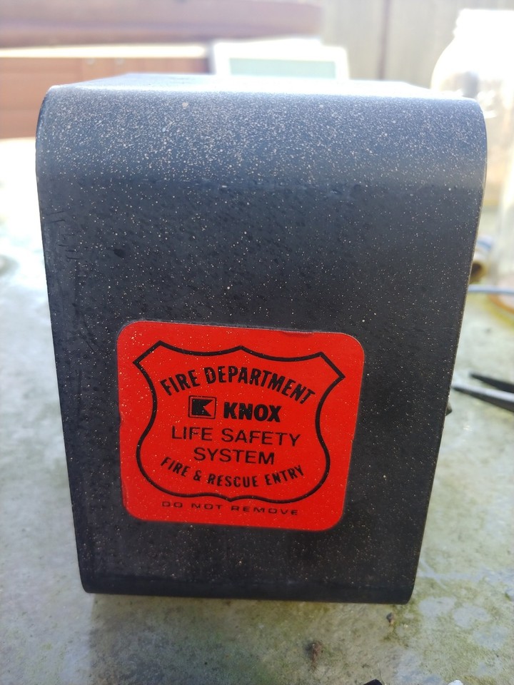 OPEN Box Knox Box 3200 Security Key Lock Box - No Key | eBay