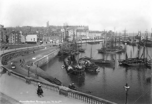 Ramsgate Harbour, Ramsgate, Kent, 1890-1910. An elevated view look- Old ...