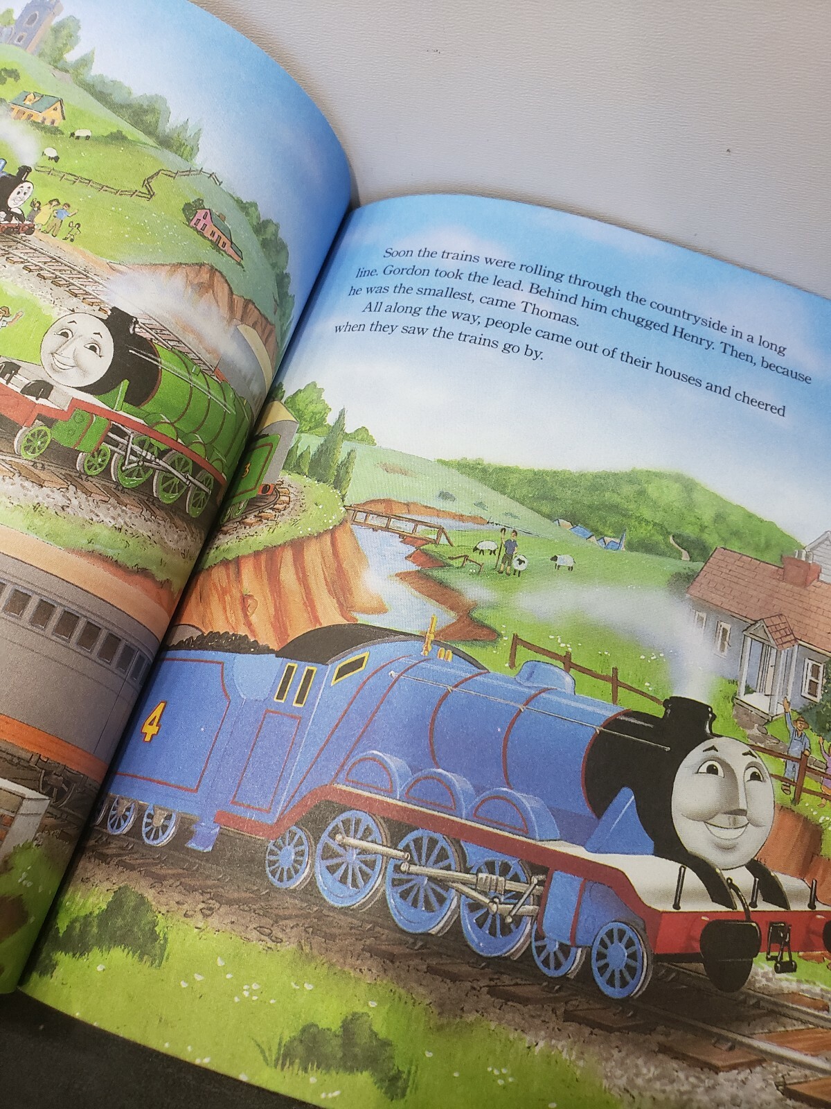 Thomas and the Big Big Bridge (Thomas & Friends) (Little Golden Book ...