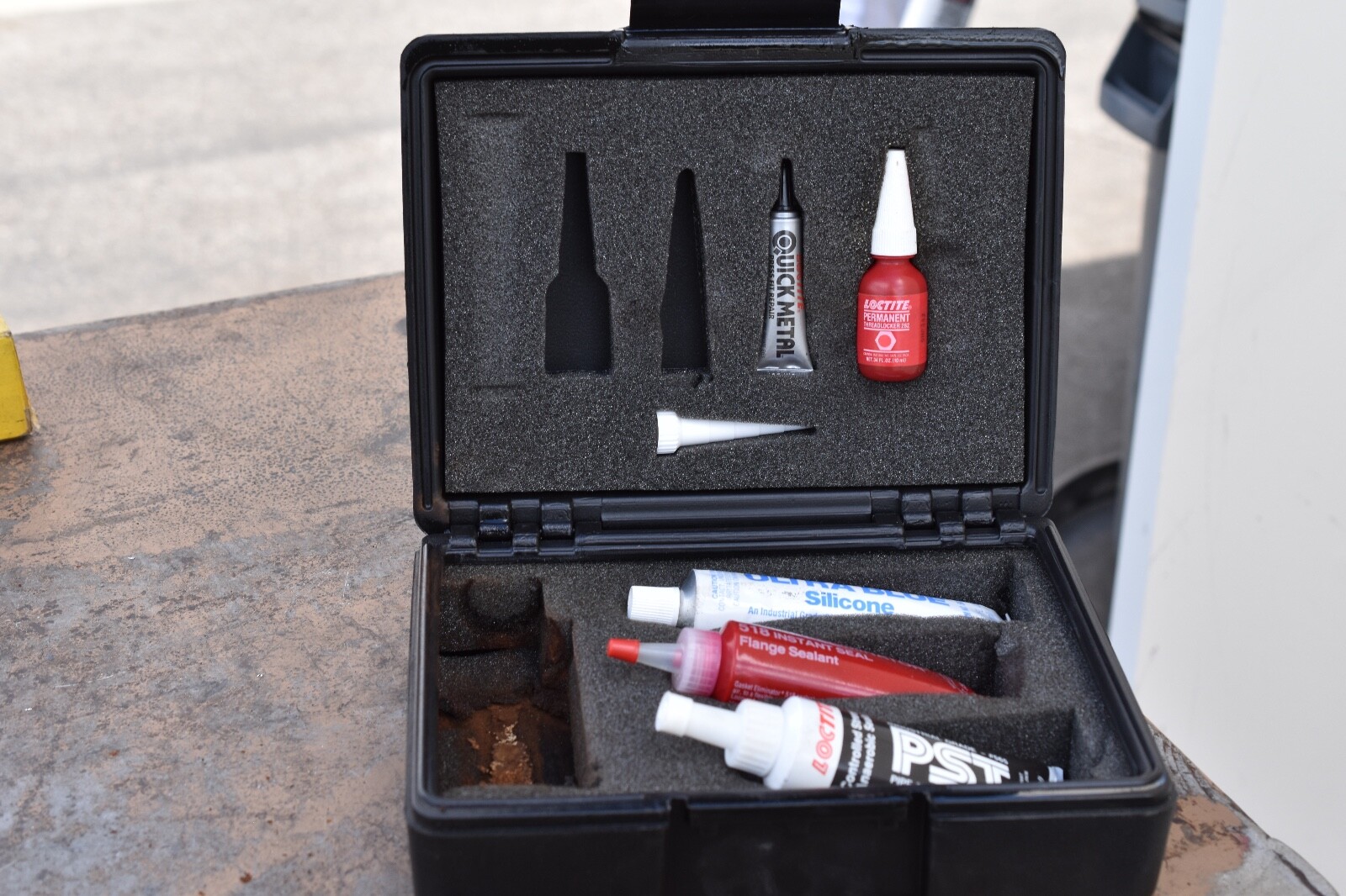 Loctite 101 Quick Service Tool Kit | eBay