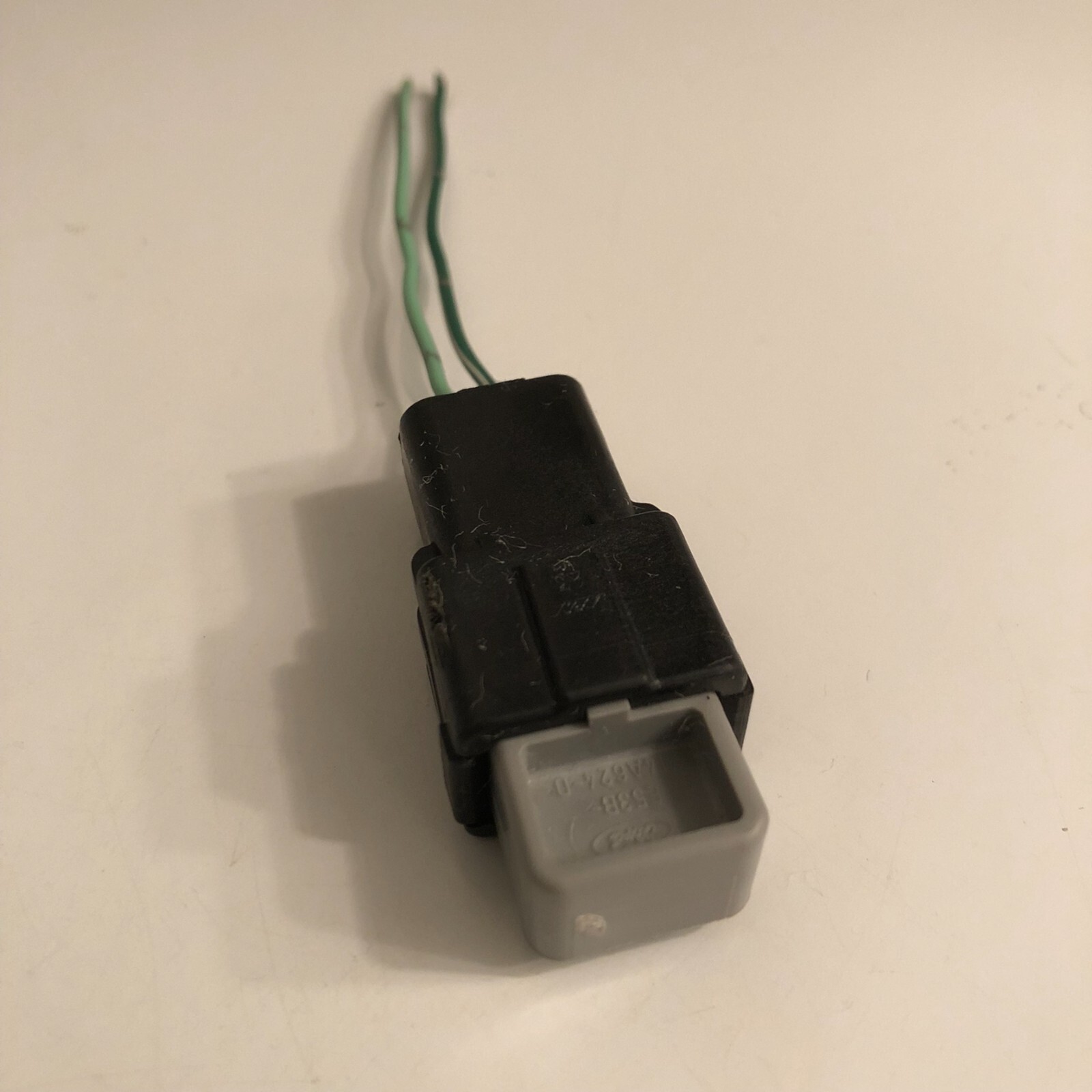 Ford SPOUT Wiring Pigtail +SPOUT Timing Connector OEM ~ Mustang F ...