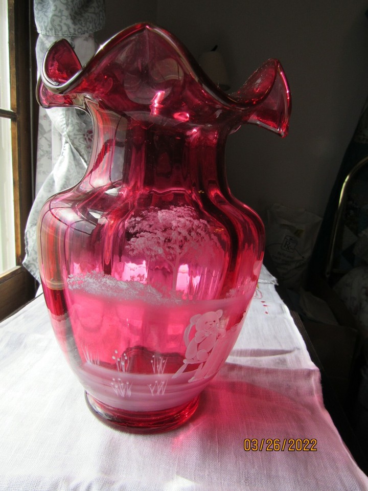 Fenton 2001 #1616 Q2 Tea Party Mary Gregory Collection Cranberry Vase ...