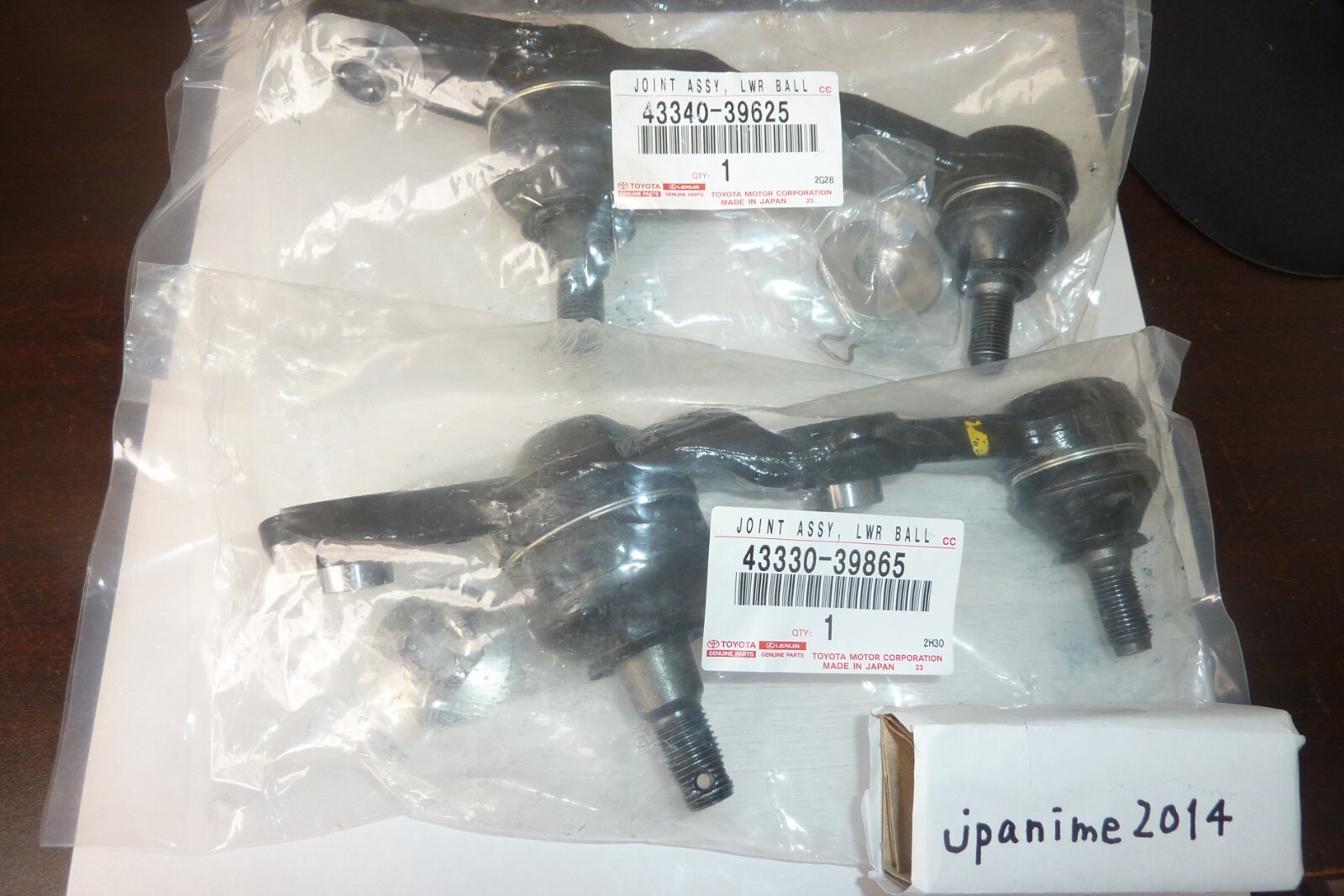 Toyota OEM Genuine JOINT ASSY, LOWER BALL, FRONT RH LH 43330-39865 ...