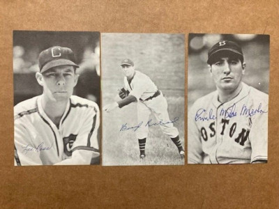 Lee "Buck" Ross A's Signed Postcard-Sized Photo Auction for One Photo ...