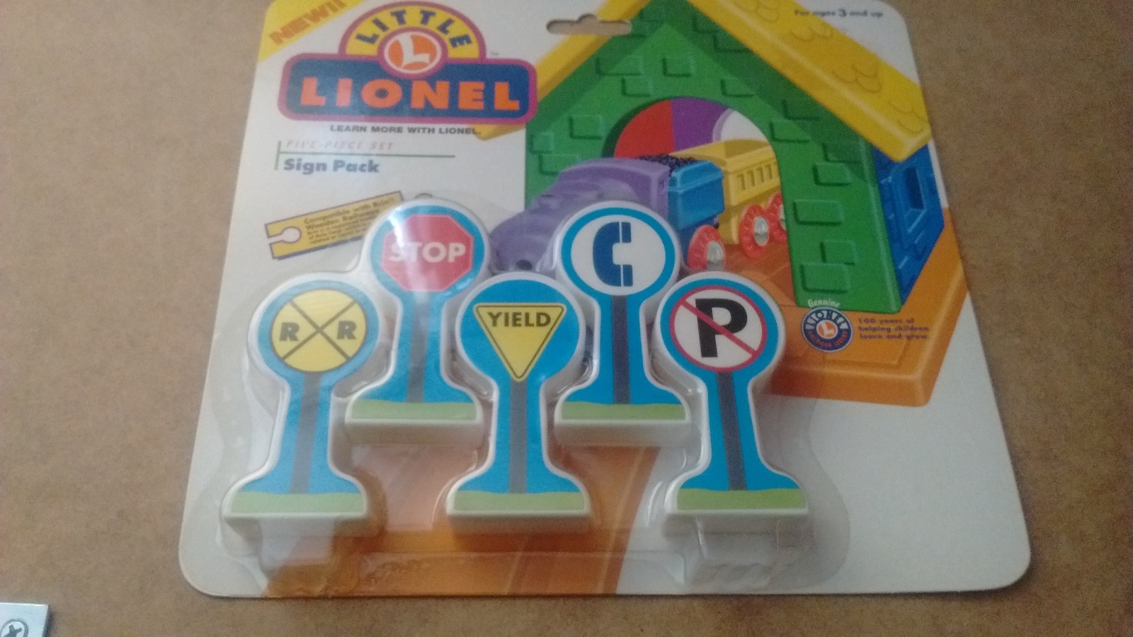 Little Lionel 5-Piece SIGN PACK Compatable with Thomas & Brio Etc. | eBay