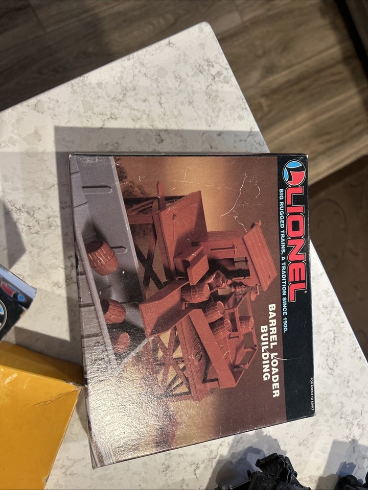 Lionel 27 Gauge NPR Train Set 8 Cars Incl Engine And Tender, See ...