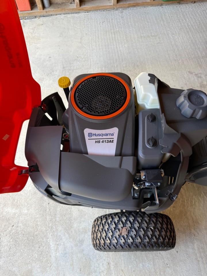 Husqvarna R112C Petrol Rider Ride On Lawn Mower 85cm Ex Display | eBay UK