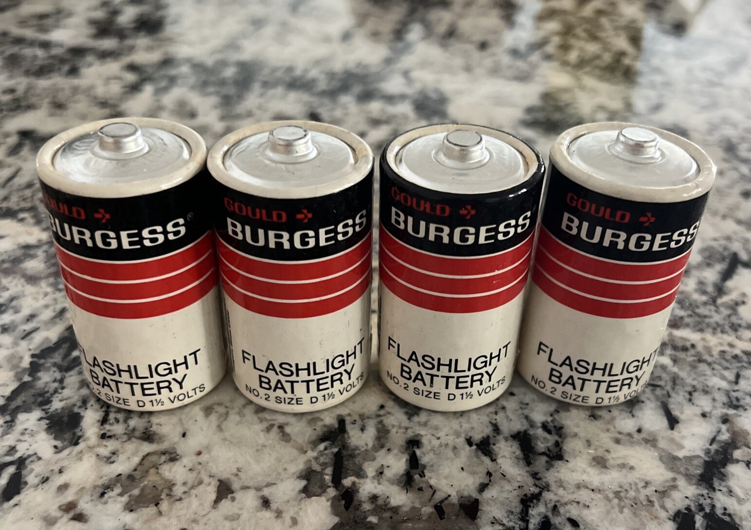 VINTAGE 🇺🇸 “BURGESS” INDUSTRIAL “D Size” FLASHLIGHT BATTERIES | eBay