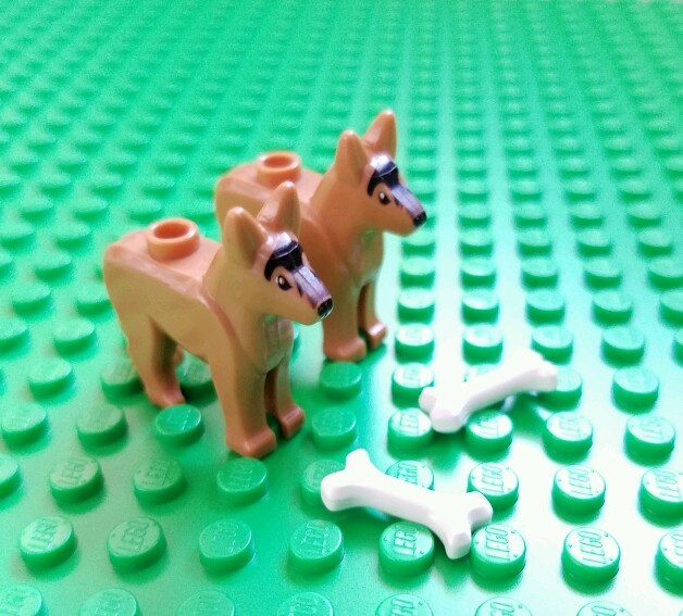 LEGO® Animal Dog German Shepherd & bones LOT x2 minifigure tan pet ...