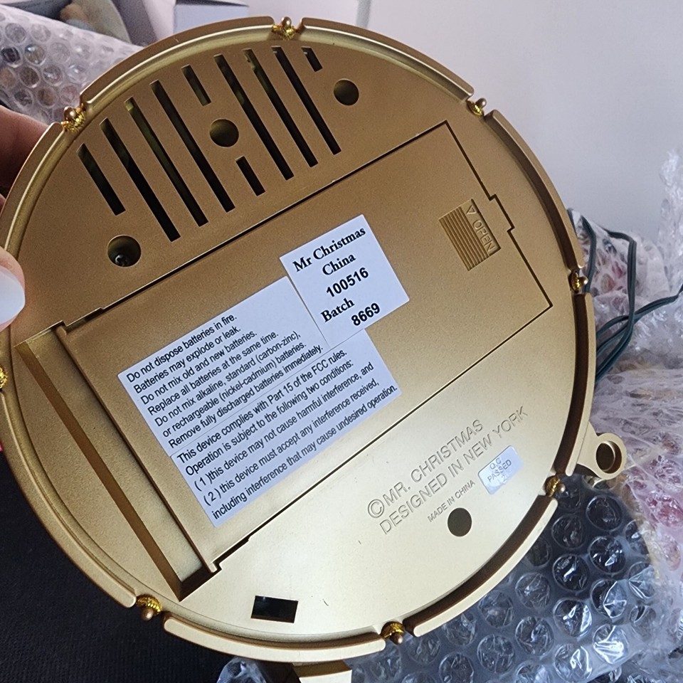 Mr. Christmas Santa's Marching Band Animated Bell Ringers Musical ...