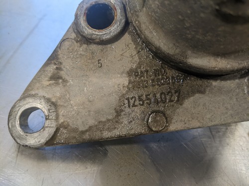 Serpentine Belt Tensioner From 2000 Chevrolet Silverado 1500 5.3 ...