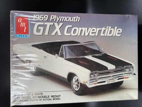 Amt/Ertl 1969 Plymouth GTX Convertible Model Kit 1/25 *NEW AND FACTORY ...