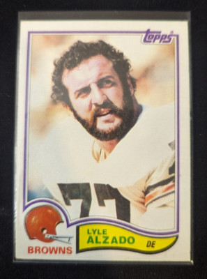1982 Topps NFL Football Lyle Alzado #56 Cleveland Browns Defensive End ...
