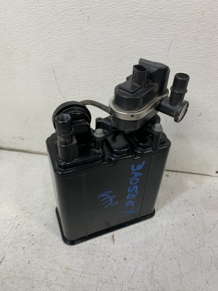 2007-2011 Toyota Camry fuel vapor charcoal EVAP canister 77740-07020 ...