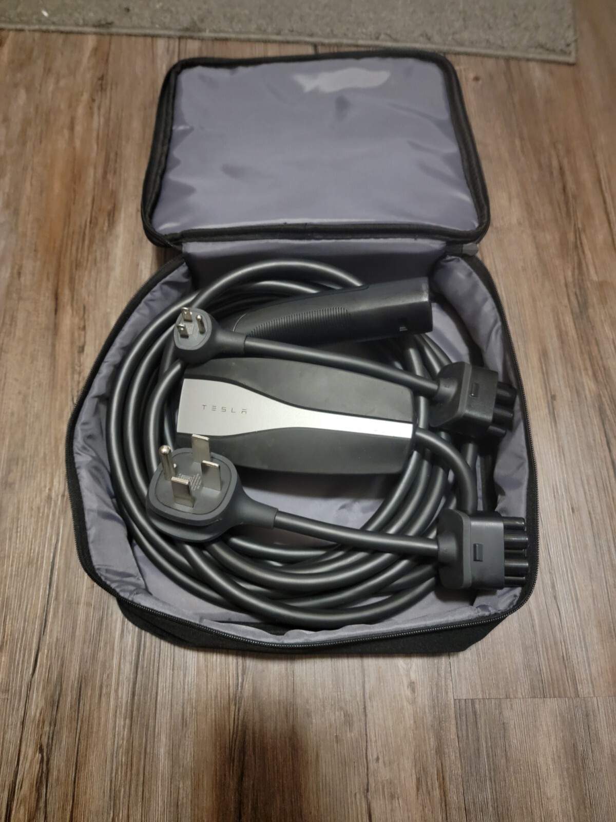 Tesla Gen 2 Charger Universal Mobile Connector With 5-15 & 14-50 OEM M ...