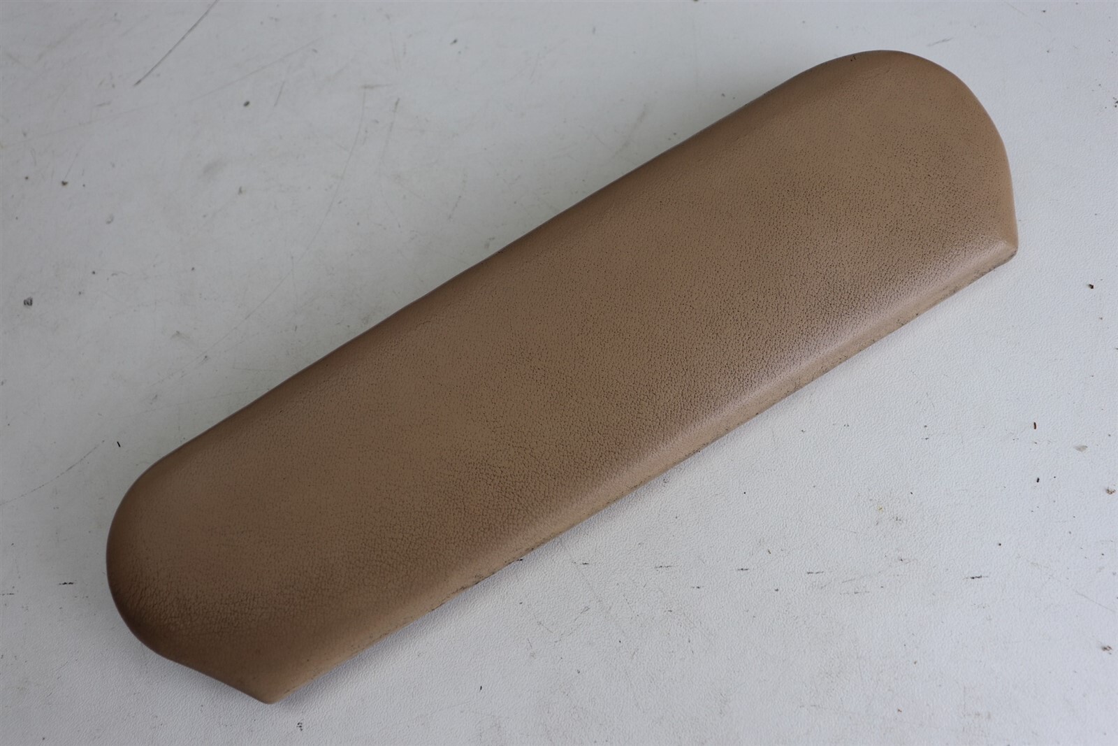 Aston Martin DB9 2005 V12 Interior Door Arm Rest Pad RHS 4G43-24070-AAW ...