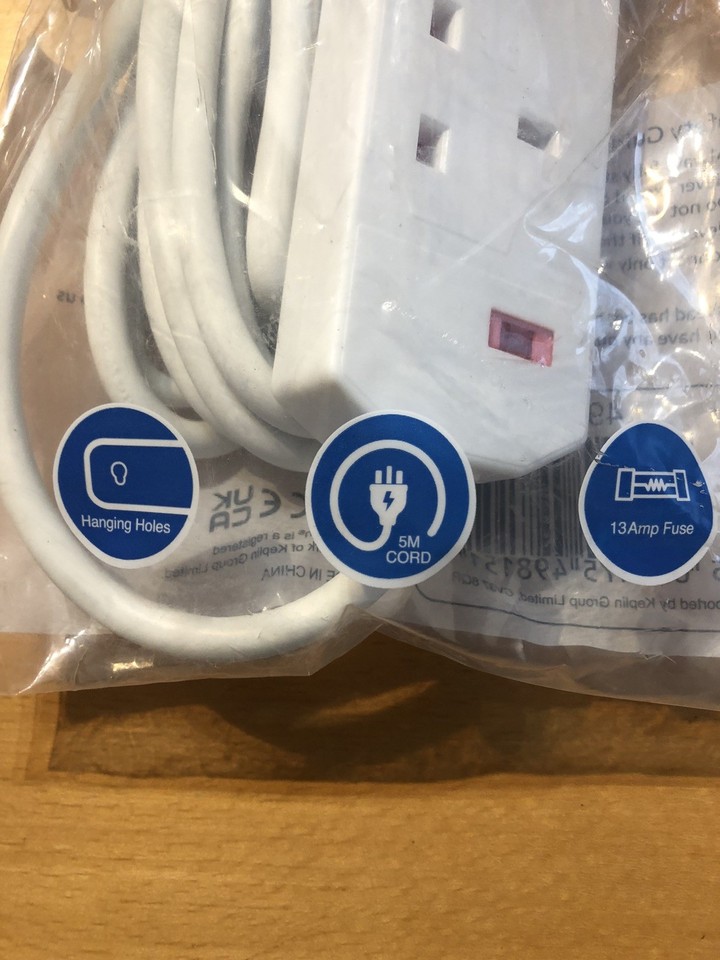 DesireTech white Electric Extension Lead - 4 Way 5 metre lead cable ...