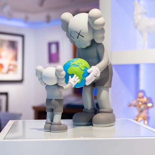 Kaws Grey The Promise Figure 37cm Art Home Deco | eBay