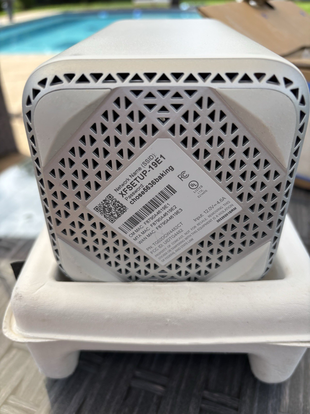 Xfinity Home WiFi Router Modem 4-Ports White XB7-CM With Power Adapter ...