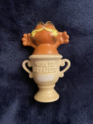 Vintage 1978 Enesco Ceramic Garfield Worlds Greatest Trophy Figure ...