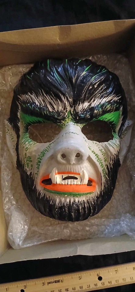 RARE NECA Ben Cooper Wolfman Figure Series 6 Halloween + 1970's Mask | eBay