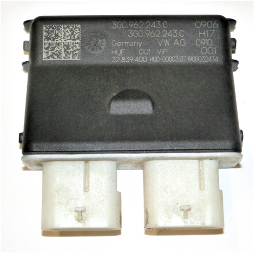 2019-20 Audi VW OEM Lid Opening Control Unit Hands Free Sensor 3G0 962 ...